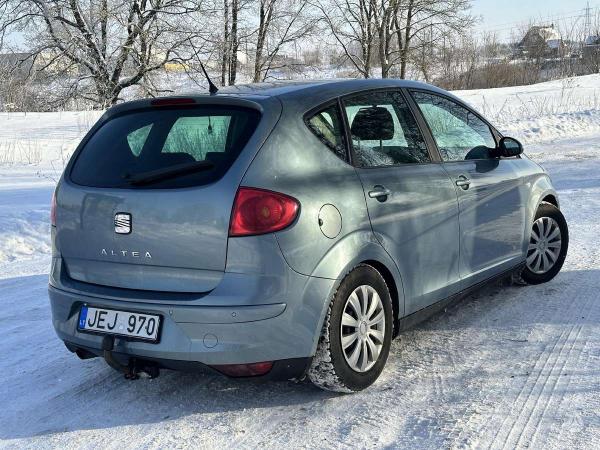 Zils SEAT Altea 2006 Viļņa, ar dzinēja tilpumu 1.90 L un nobraukumu 220 tūkst. km par 1199 €, foto 9 vietnē AUTOMOTO.COM.LV
