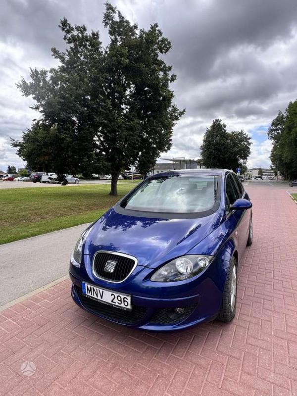 Zils SEAT Altea 2006 Biržai, ar dzinēja tilpumu 1.97 L un nobraukumu 229 tūkst. km par 1650 €, foto 1 vietnē AUTOMOTO.COM.LV