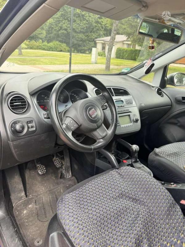 Zils SEAT Altea 2006 Biržai, ar dzinēja tilpumu 1.97 L un nobraukumu 229 tūkst. km par 1650 €, foto 10 vietnē AUTOMOTO.COM.LV