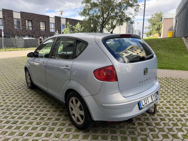 SEAT Altea 2006 Viļņa vietnē Zils SEAT Altea 2006 Viļņa, ar dzinēja tilpumu 2.00 L un nobraukumu 247 tūkst. km par 1500 €, foto 8 vietnē AUTOMOTO.COM.LV
