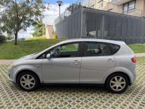 Zils SEAT Altea 2006 Viļņa, ar dzinēja tilpumu 2.00 L un nobraukumu 247 tūkst. km par 1500 €, foto 9 vietnē AUTOMOTO.COM.LV