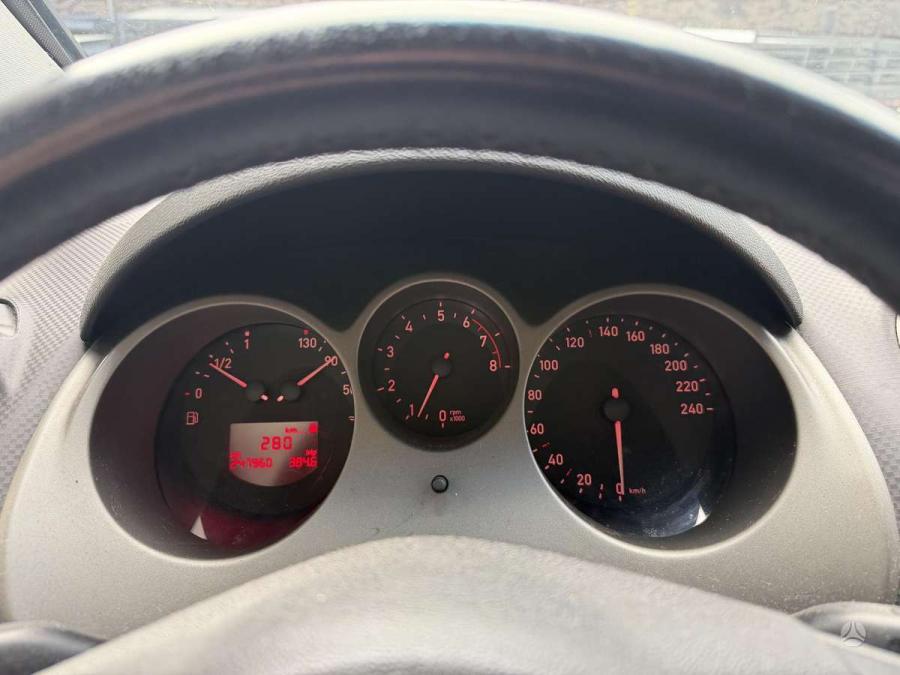 Zils SEAT Altea 2006 Viļņa, ar dzinēja tilpumu 2.00 L un nobraukumu 247 tūkst. km par 1500 €, foto 13 vietnē AUTOMOTO.COM.LV