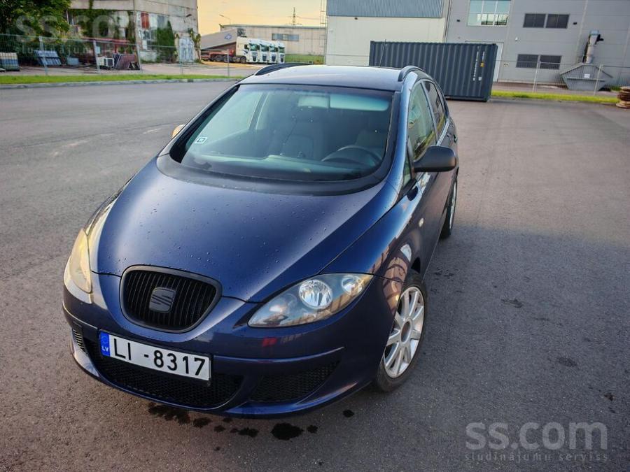 Zils SEAT Altea 2007 Rēzekne, ar dzinēja tilpumu 1.90 L un nobraukumu 308 tūkst. km par 1700 €, foto 1 vietnē AUTOMOTO.COM.LV