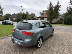 Blue SEAT Altea 2007 in Ventspils, with an engine capacity of 1.80 L and mileage of 245 thousand km for 1990 €, photo 9 on AUTOMOTO.COM.LV