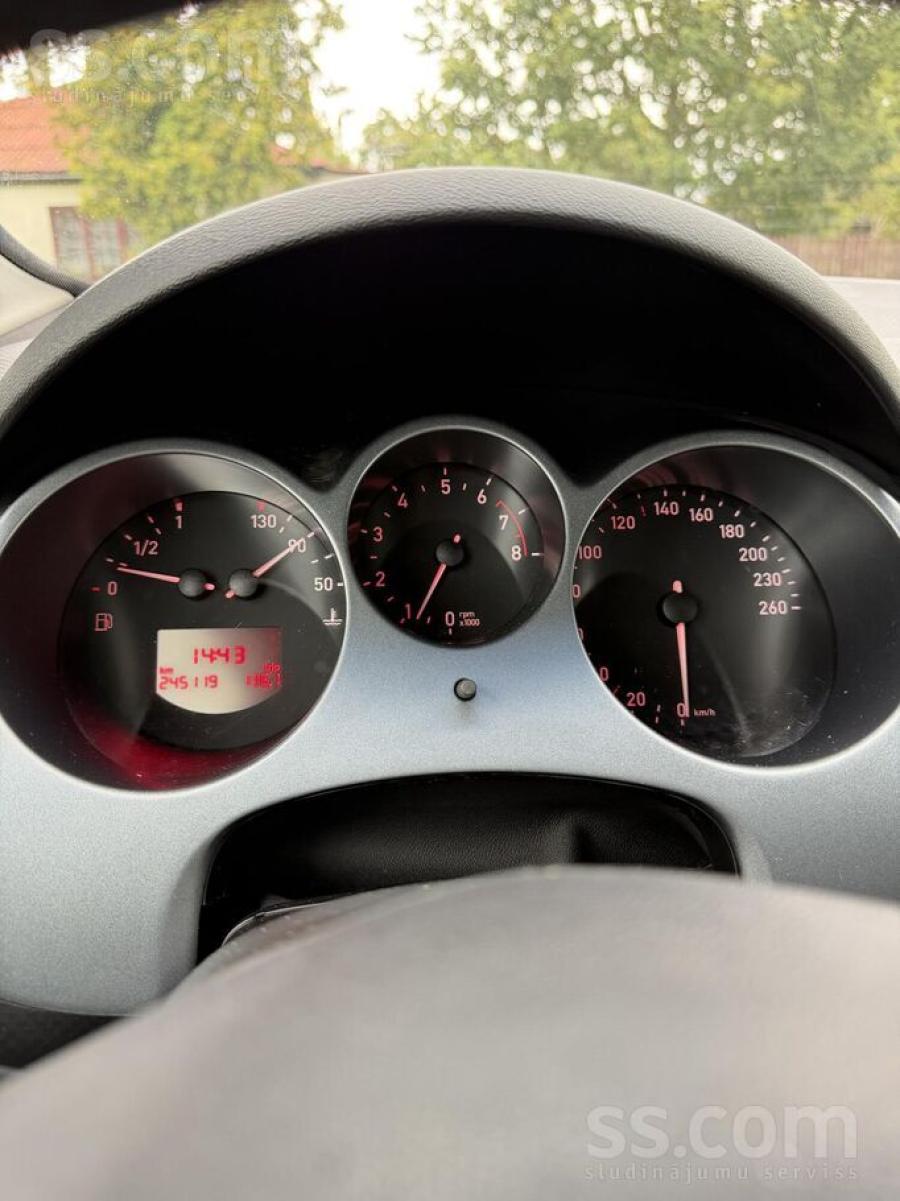 Blue SEAT Altea 2007 in Ventspils, with an engine capacity of 1.80 L and mileage of 245 thousand km for 1990 €, photo 14 on AUTOMOTO.COM.LV