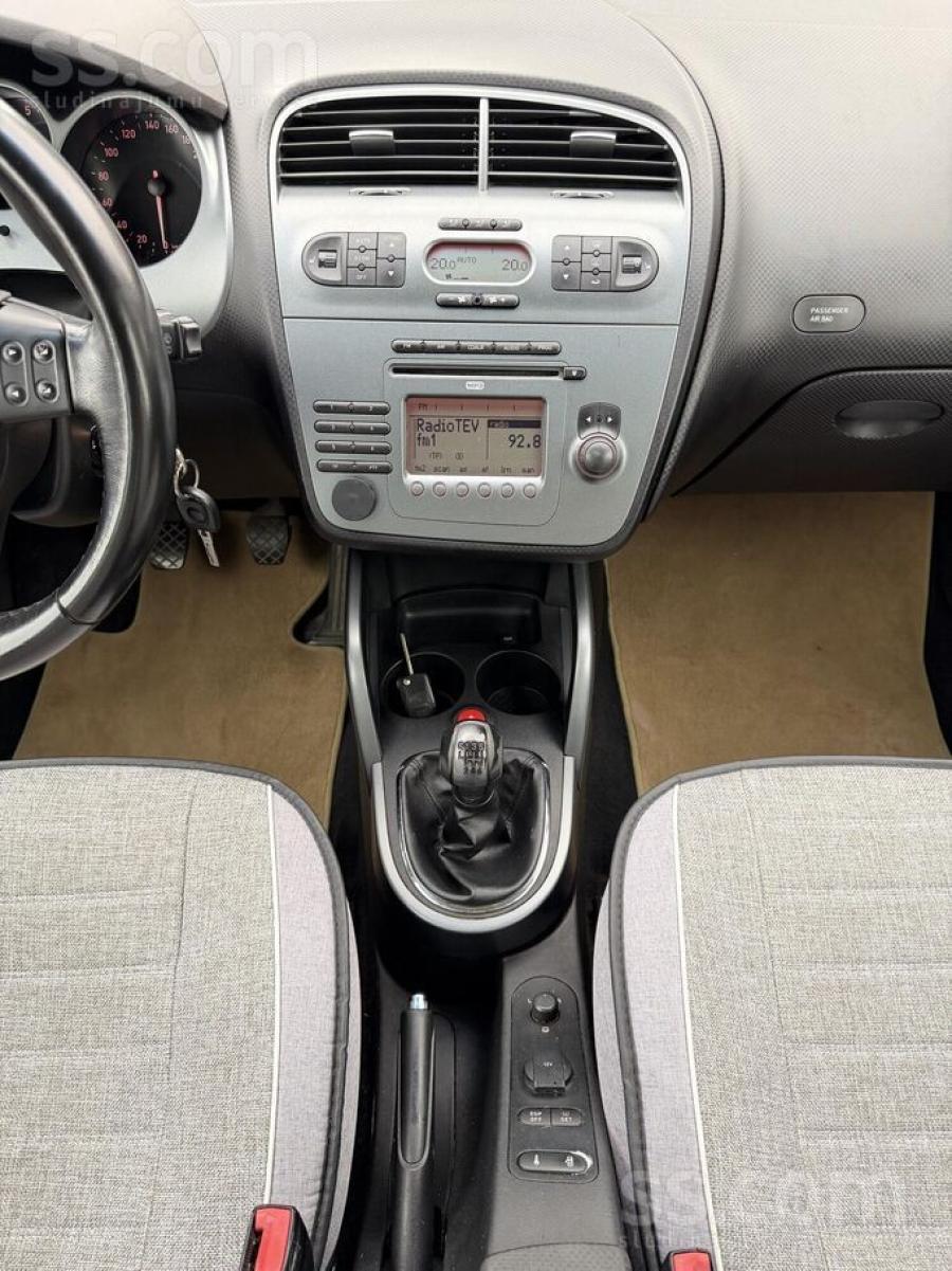 Blue SEAT Altea 2007 in Ventspils, with an engine capacity of 1.80 L and mileage of 245 thousand km for 1990 €, photo 17 on AUTOMOTO.COM.LV