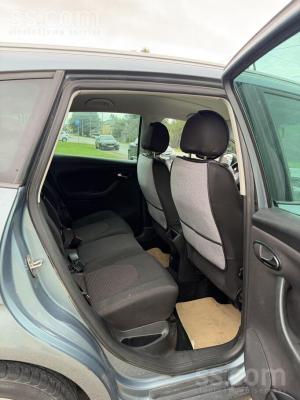 Blue SEAT Altea 2007 in Ventspils, with an engine capacity of 1.80 L and mileage of 245 thousand km for 1990 €, photo 22 on AUTOMOTO.COM.LV