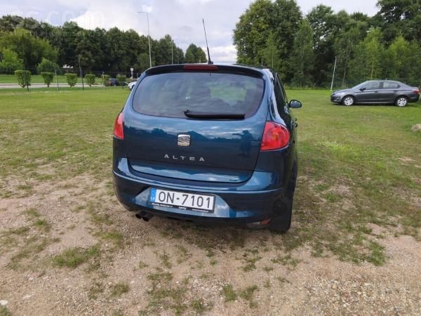 Blue SEAT Altea 2008 in Kuldiga, with an engine capacity of 2.00 L and mileage of 232 thousand km for 4490 €, photo 7 on AUTOMOTO.COM.LV