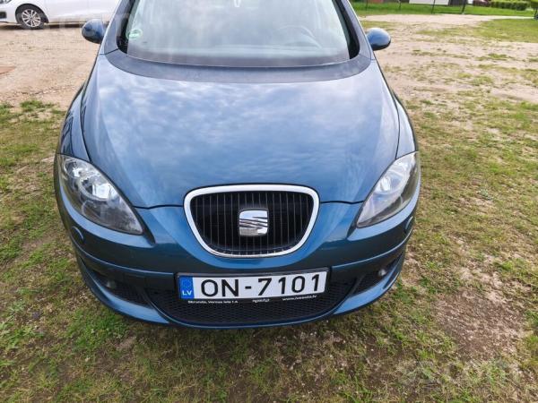 Blue SEAT Altea 2008 in Kuldiga, with an engine capacity of 2.00 L and mileage of 232 thousand km for 4490 €, photo 8 on AUTOMOTO.COM.LV