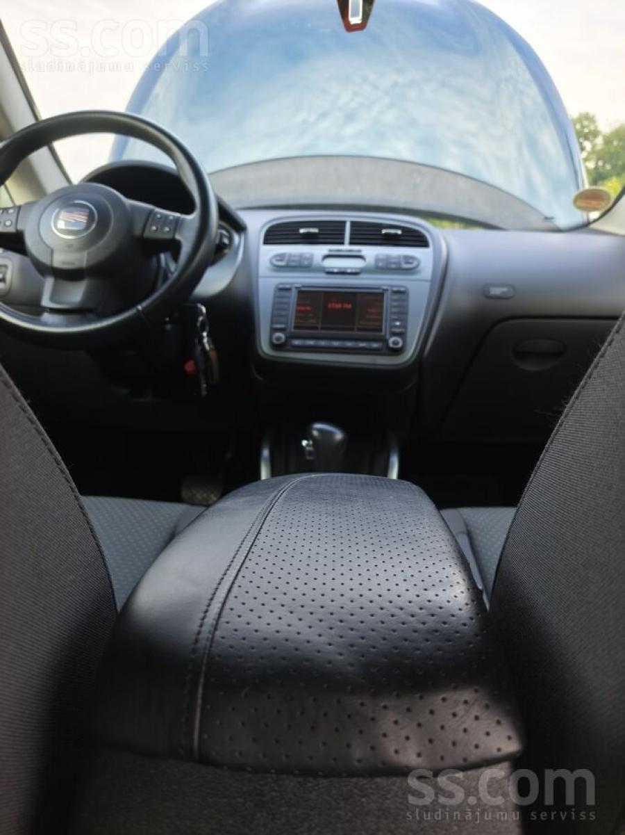 Zils SEAT Altea 2008 Kuldīga, ar dzinēja tilpumu 2.00 L un nobraukumu 232 tūkst. km par 4490 €, foto 17 vietnē AUTOMOTO.COM.LV