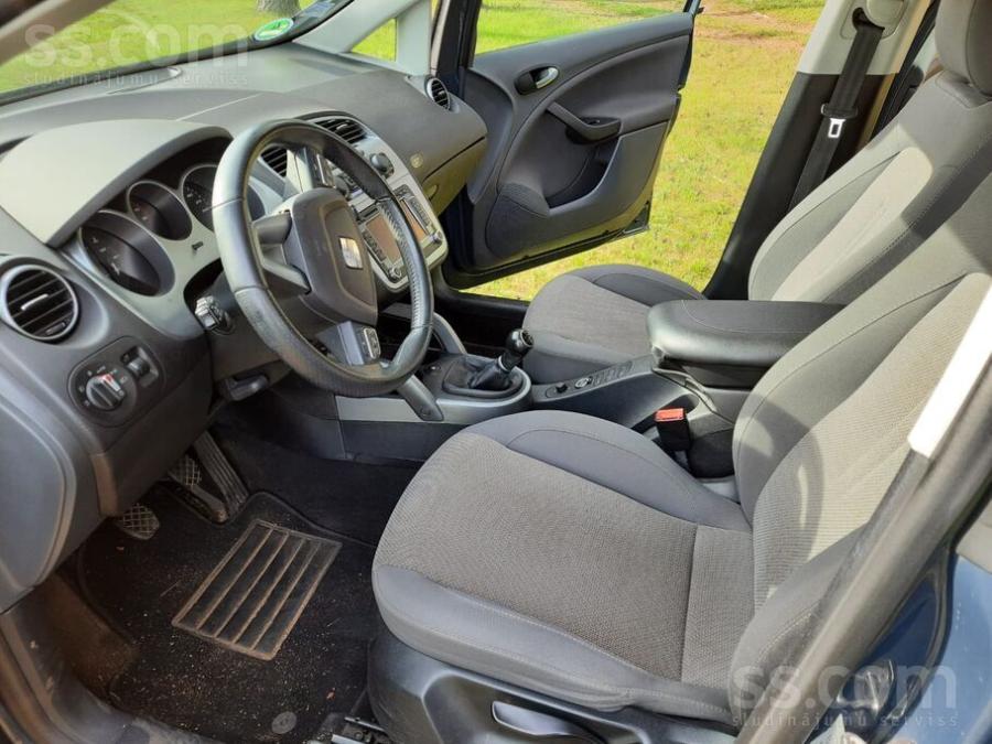 Zils SEAT Altea 2010 Rīga, ar dzinēja tilpumu 1.40 L un nobraukumu 140 tūkst. km par 4200 €, foto 7 vietnē AUTOMOTO.COM.LV