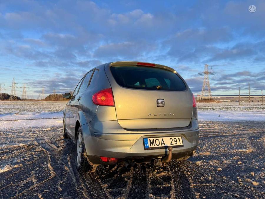 Zils SEAT Altea 2005 Panevēža, ar dzinēja tilpumu 1.90 L un nobraukumu 350 tūkst. km par 1350 €, foto 7 vietnē AUTOMOTO.COM.LV