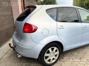 Zils SEAT Altea 2005 Rīga, ar dzinēja tilpumu 2.00 L un nobraukumu 318 tūkst. km par 1250 €, foto 3 vietnē AUTOMOTO.COM.LV