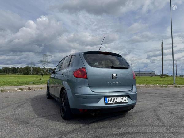 Zils SEAT Altea 2005 Panevēža, ar dzinēja tilpumu 1.90 L un nobraukumu 335 tūkst. km par 1150 €, foto 6 vietnē AUTOMOTO.COM.LV