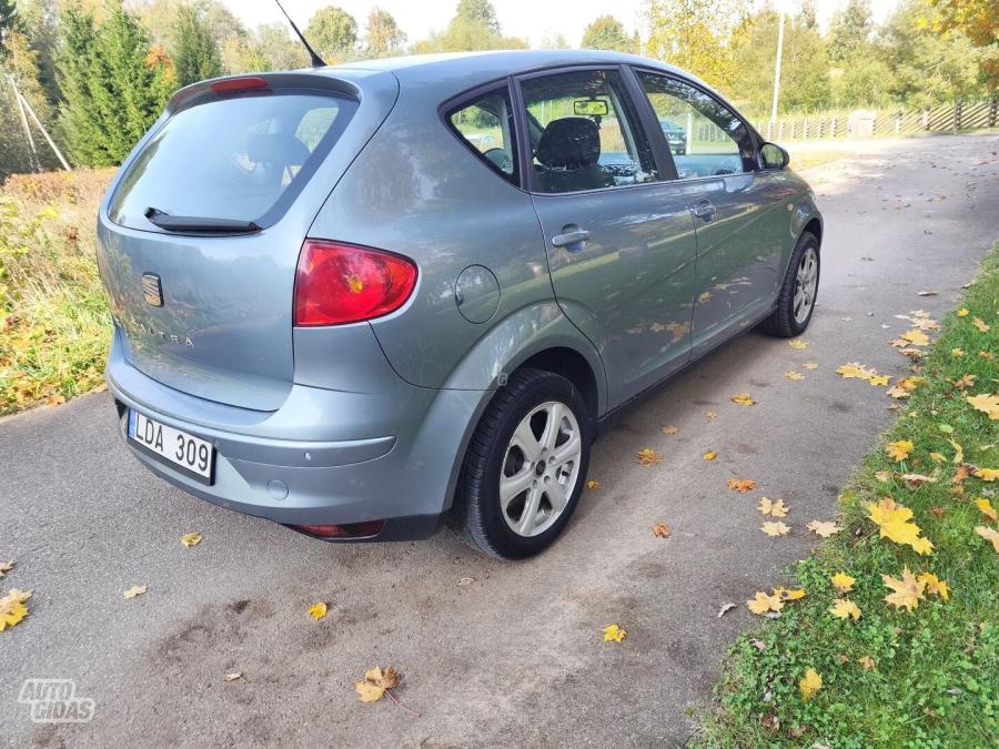 Zils SEAT Altea 2005 Telšiai, ar dzinēja tilpumu 1.90 L un nobraukumu 256 tūkst. km par 1199 €, foto 5 vietnē AUTOMOTO.COM.LV