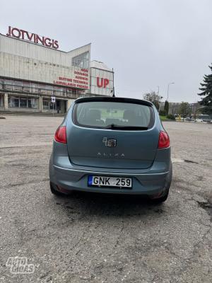 Blue SEAT Altea 2005 in Alytus, with an engine capacity of 1.60 L and mileage of 147 thousand km for 1450 €, photo 6 on AUTOMOTO.COM.LV