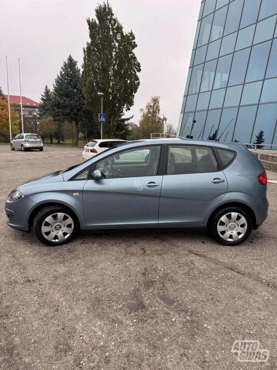 Blue SEAT Altea 2005 in Alytus, with an engine capacity of 1.60 L and mileage of 147 thousand km for 1450 €, photo 8 on AUTOMOTO.COM.LV