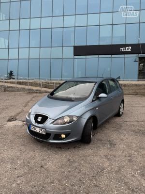Blue SEAT Altea 2005 in Alytus, with an engine capacity of 1.60 L and mileage of 147 thousand km for 1450 €, photo 9 on AUTOMOTO.COM.LV