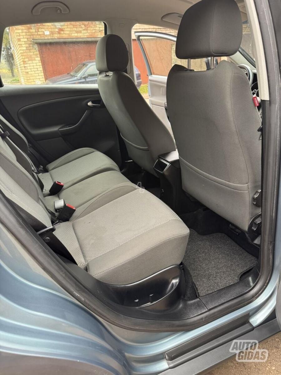 Blue SEAT Altea 2005 in Alytus, with an engine capacity of 1.60 L and mileage of 147 thousand km for 1450 €, photo 13 on AUTOMOTO.COM.LV
