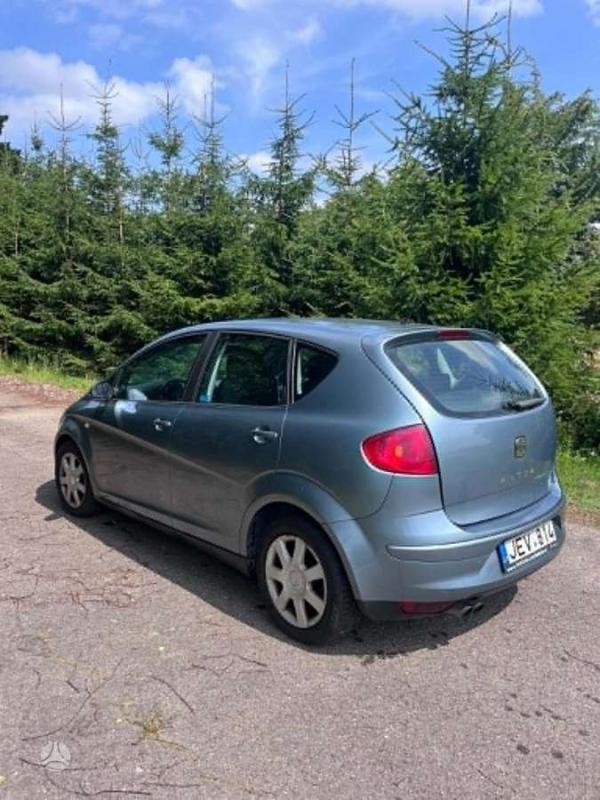 Zils SEAT Altea 2006 Vilkaviškis, ar dzinēja tilpumu 1.90 L un nobraukumu 353 tūkst. km par 1000 €, foto 2 vietnē AUTOMOTO.COM.LV