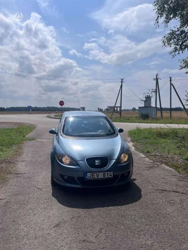 Zils SEAT Altea 2006 Vilkaviškis, ar dzinēja tilpumu 1.90 L un nobraukumu 353 tūkst. km par 1000 €, foto 4 vietnē AUTOMOTO.COM.LV