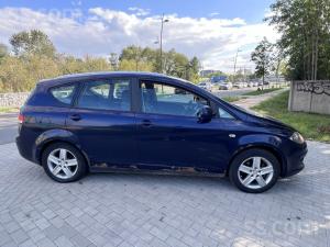 Синий Сеат Алтеа 2008 в Рига, объемом двигателя 1.90 л и пробегом 246 тыс. км за 1300 €, фото 6 на AUTOMOTO.COM.LV