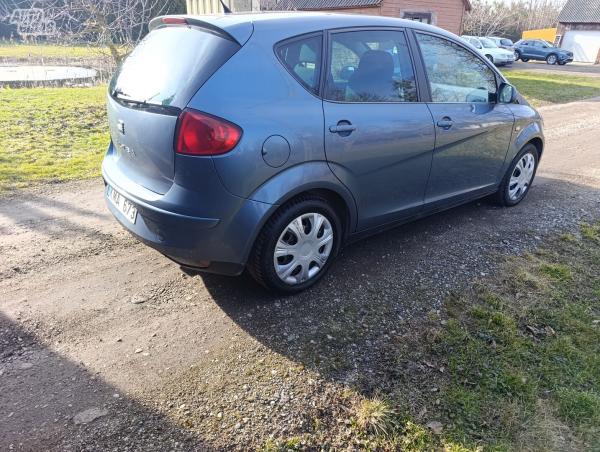 Blue SEAT Altea 2010 in Sakiai, with an engine capacity of 1.80 L and mileage of 220 thousand km for 3500 €, photo 6 on AUTOMOTO.COM.LV