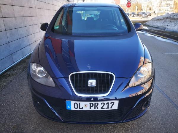 Blue SEAT Altea 2011 in Klaipeda, with an engine capacity of 1.60 L and mileage of 228 thousand km for 3750 €, photo 2 on AUTOMOTO.COM.LV
