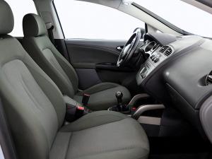 Blue SEAT Altea 2005 in Tallinn, with an engine capacity of 1.60 L and mileage of 163 thousand km for 1299 €, photo 7 on AUTOMOTO.COM.LV