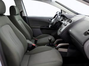 Blue SEAT Altea 2005 in Tallinn, with an engine capacity of 1.60 L and mileage of 163 thousand km for 1299 €, photo 14 on AUTOMOTO.COM.LV