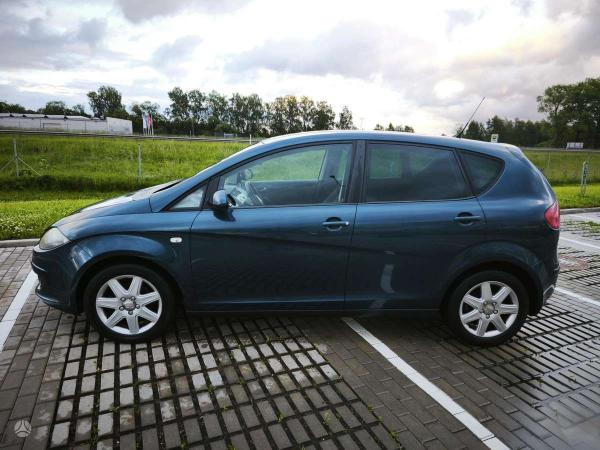 Zils SEAT Altea 2007 Viļņa, ar dzinēja tilpumu 1.60 L un nobraukumu 237 tūkst. km par 1555 €, foto 2 vietnē AUTOMOTO.COM.LV