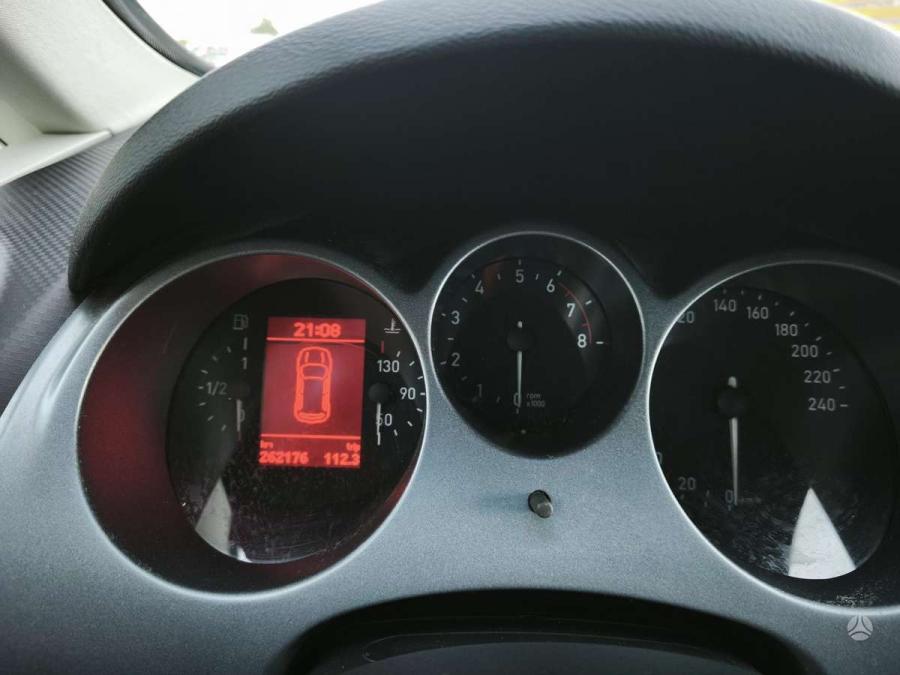 Blue SEAT Altea 2007 in Vilnius, with an engine capacity of 1.60 L and mileage of 237 thousand km for 1555 €, photo 11 on AUTOMOTO.COM.LV
