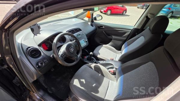 Brūns SEAT Altea 2005 Liepāja, ar dzinēja tilpumu 1.90 L un nobraukumu 270 tūkst. km par 1600 €, foto 8 vietnē AUTOMOTO.COM.LV
