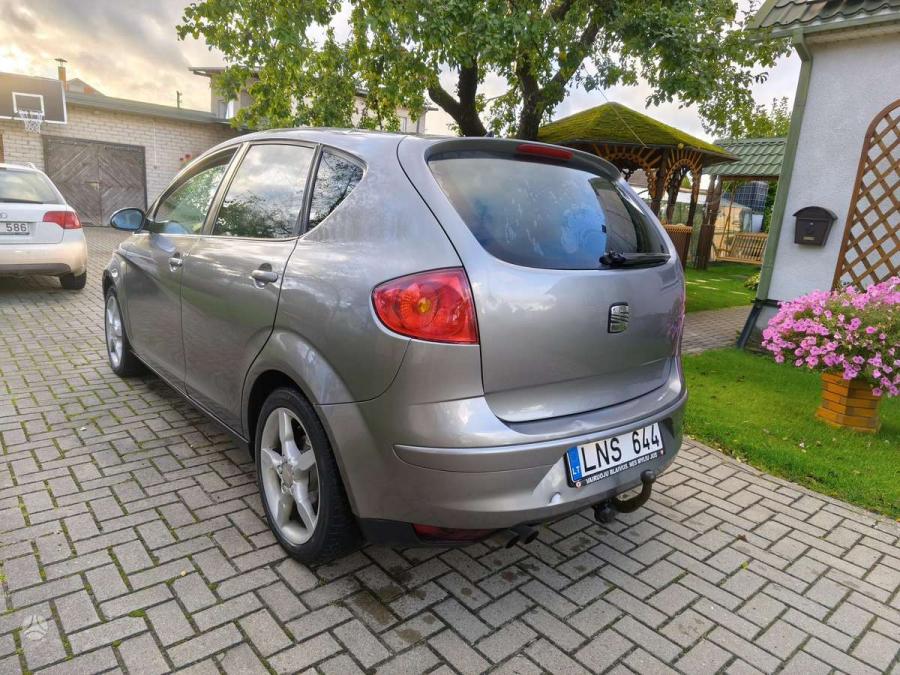 Brūns SEAT Altea 2005 Rokiškis, ar dzinēja tilpumu 1.97 L un nobraukumu 289 tūkst. km par 1500 €, foto 8 vietnē AUTOMOTO.COM.LV