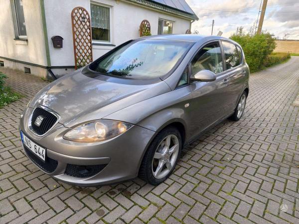 Brown SEAT Altea 2005 in Rokiskis, with an engine capacity of 1.97 L and mileage of 289 thousand km for 1500 €, photo 10 on AUTOMOTO.COM.LV