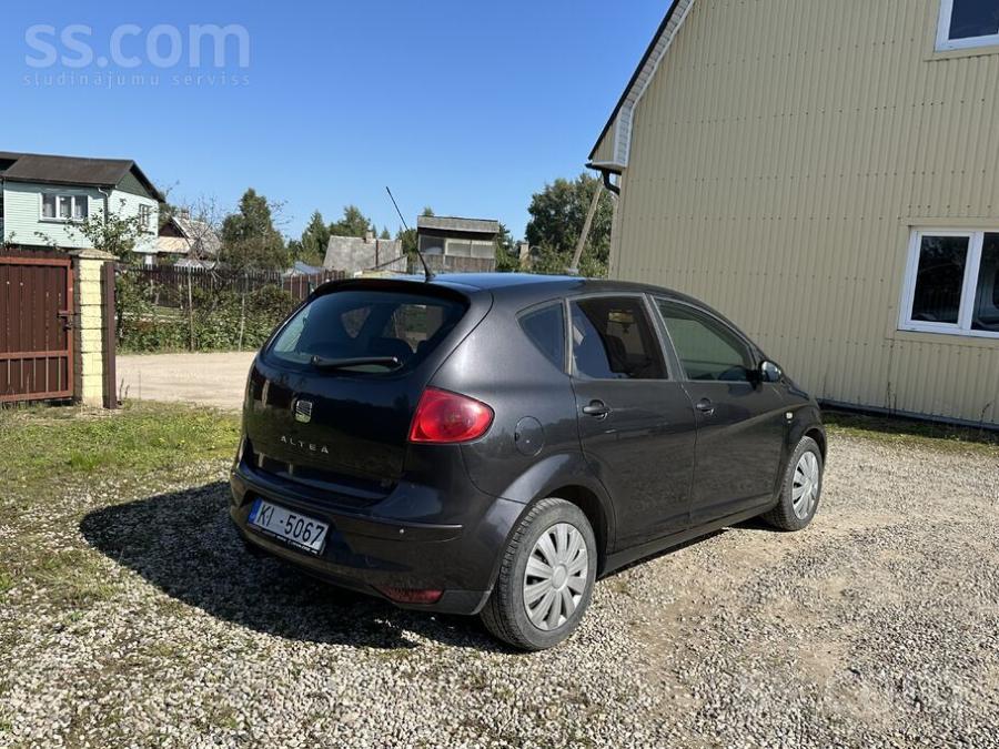 Brūns SEAT Altea 2005 Rēzekne, ar dzinēja tilpumu 2.00 L un nobraukumu 336 tūkst. km par 1650 €, foto 7 vietnē AUTOMOTO.COM.LV