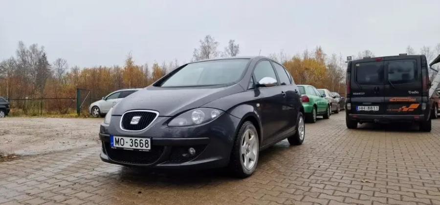 Brown SEAT Altea 2006 in Valmiera, with an engine capacity of 1.90 L and mileage of 261 thousand km for 2000 €, photo 8 on AUTOMOTO.COM.LV