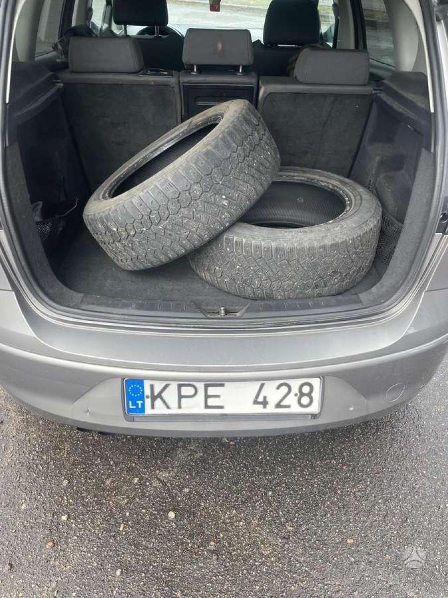 Brūns SEAT Altea 2006 Tauragė, ar dzinēja tilpumu 1.89 L un nobraukumu 255 tūkst. km par 1499 €, foto 11 vietnē AUTOMOTO.COM.LV