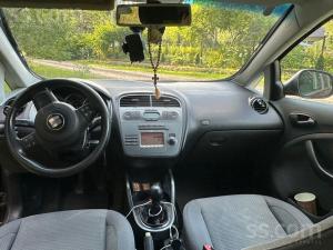 Brūns SEAT Altea 2007 Rīga, ar dzinēja tilpumu 1.60 L un nobraukumu 334 tūkst. km par 1150 €, foto 8 vietnē AUTOMOTO.COM.LV