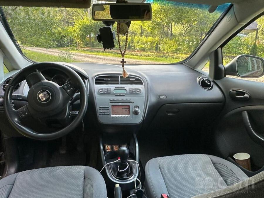 Brūns SEAT Altea 2007 Rīga, ar dzinēja tilpumu 1.60 L un nobraukumu 334 tūkst. km par 1150 €, foto 8 vietnē AUTOMOTO.COM.LV