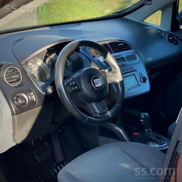 Brūns SEAT Altea 2007 Jelgava, ar dzinēja tilpumu 2.00 L un nobraukumu 234 tūkst. km par 1850 €, foto 8 vietnē AUTOMOTO.COM.LV