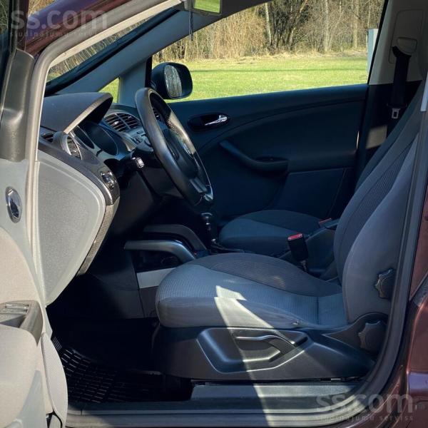 Brūns SEAT Altea 2007 Jelgava, ar dzinēja tilpumu 2.00 L un nobraukumu 234 tūkst. km par 1850 €, foto 10 vietnē AUTOMOTO.COM.LV