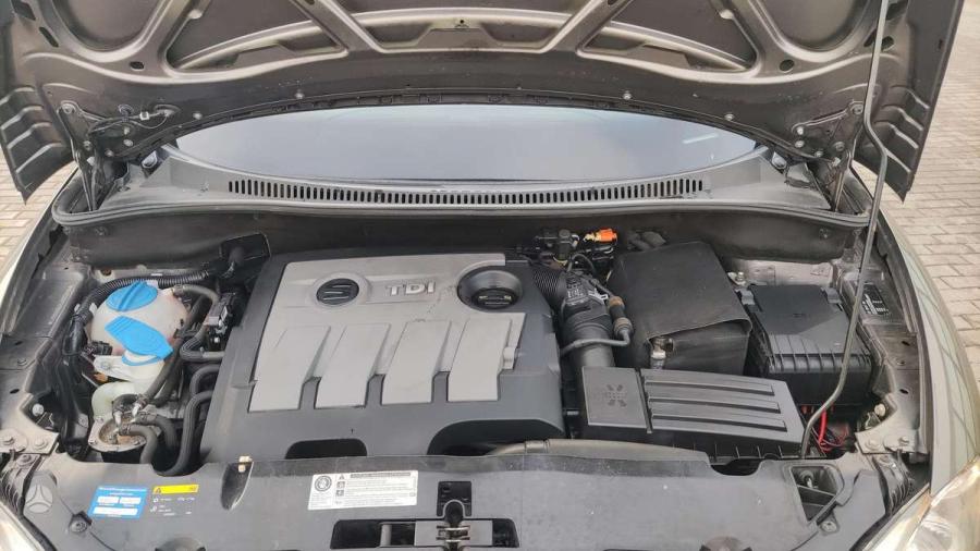 Brown SEAT Altea 2014 in Klaipeda, with an engine capacity of 1.60 L and mileage of 198 thousand km for 4850 €, photo 33 on AUTOMOTO.COM.LV