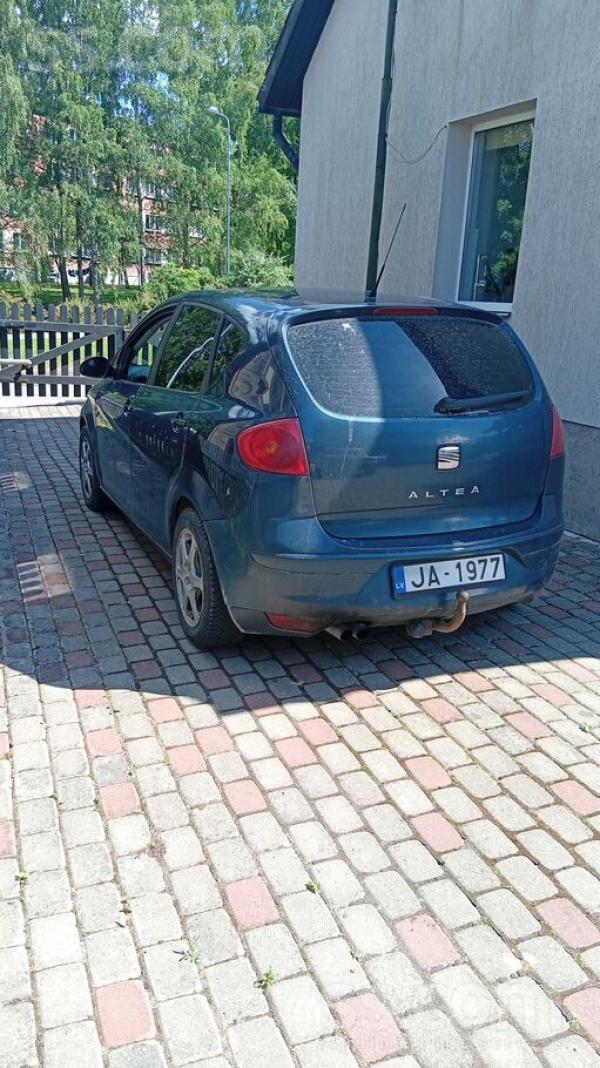 Zaļš SEAT Altea 2005 Cēsis, ar dzinēja tilpumu 1.90 L un nobraukumu 375 tūkst. km par 1250 €, foto 2 vietnē AUTOMOTO.COM.LV