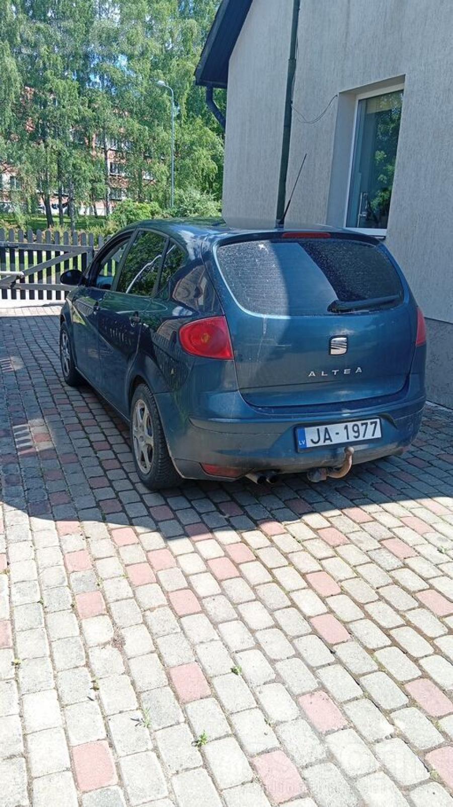 Зеленый Сеат Алтеа 2005 в Цесис, объемом двигателя 1.90 л и пробегом 375 тыс. км за 1250 €, фото 3 на AUTOMOTO.COM.LV