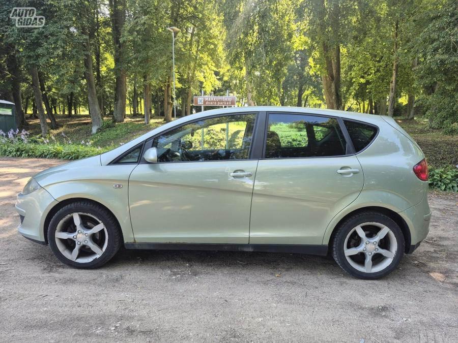 Zaļš SEAT Altea 2006 Jonava, ar dzinēja tilpumu 2.00 L un nobraukumu 400 tūkst. km par 1500 €, foto 5 vietnē AUTOMOTO.COM.LV