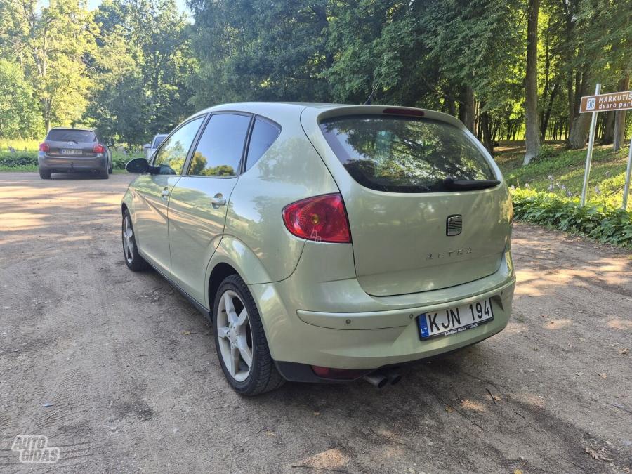 Zaļš SEAT Altea 2006 Jonava, ar dzinēja tilpumu 2.00 L un nobraukumu 400 tūkst. km par 1500 €, foto 6 vietnē AUTOMOTO.COM.LV