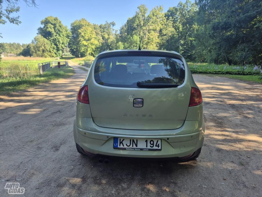 Zaļš SEAT Altea 2006 Jonava, ar dzinēja tilpumu 2.00 L un nobraukumu 400 tūkst. km par 1500 €, foto 7 vietnē AUTOMOTO.COM.LV