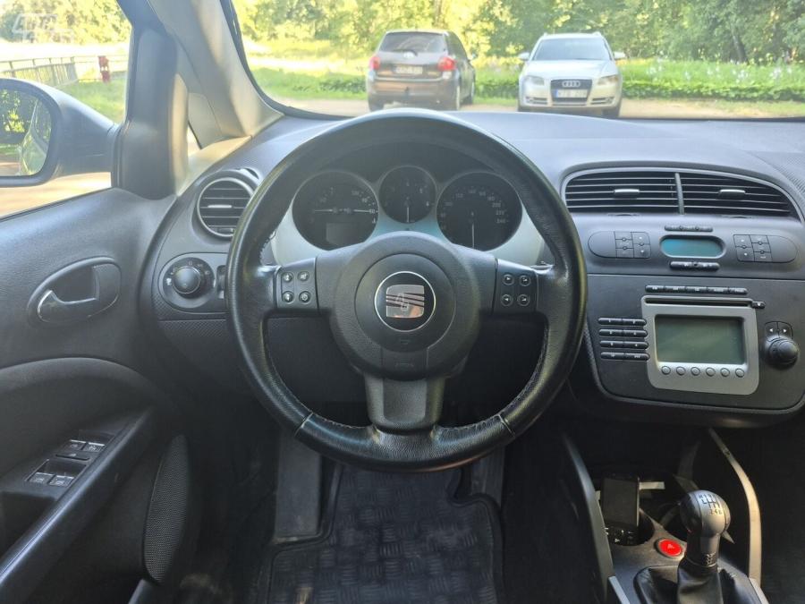 Zaļš SEAT Altea 2006 Jonava, ar dzinēja tilpumu 2.00 L un nobraukumu 400 tūkst. km par 1500 €, foto 10 vietnē AUTOMOTO.COM.LV