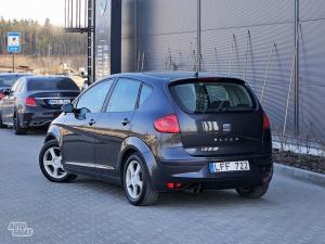 Grey SEAT Altea 2004 in Vilnius, with an engine capacity of 2.00 L and mileage of 318 thousand km for 1490 €, photo 3 on AUTOMOTO.COM.LV
